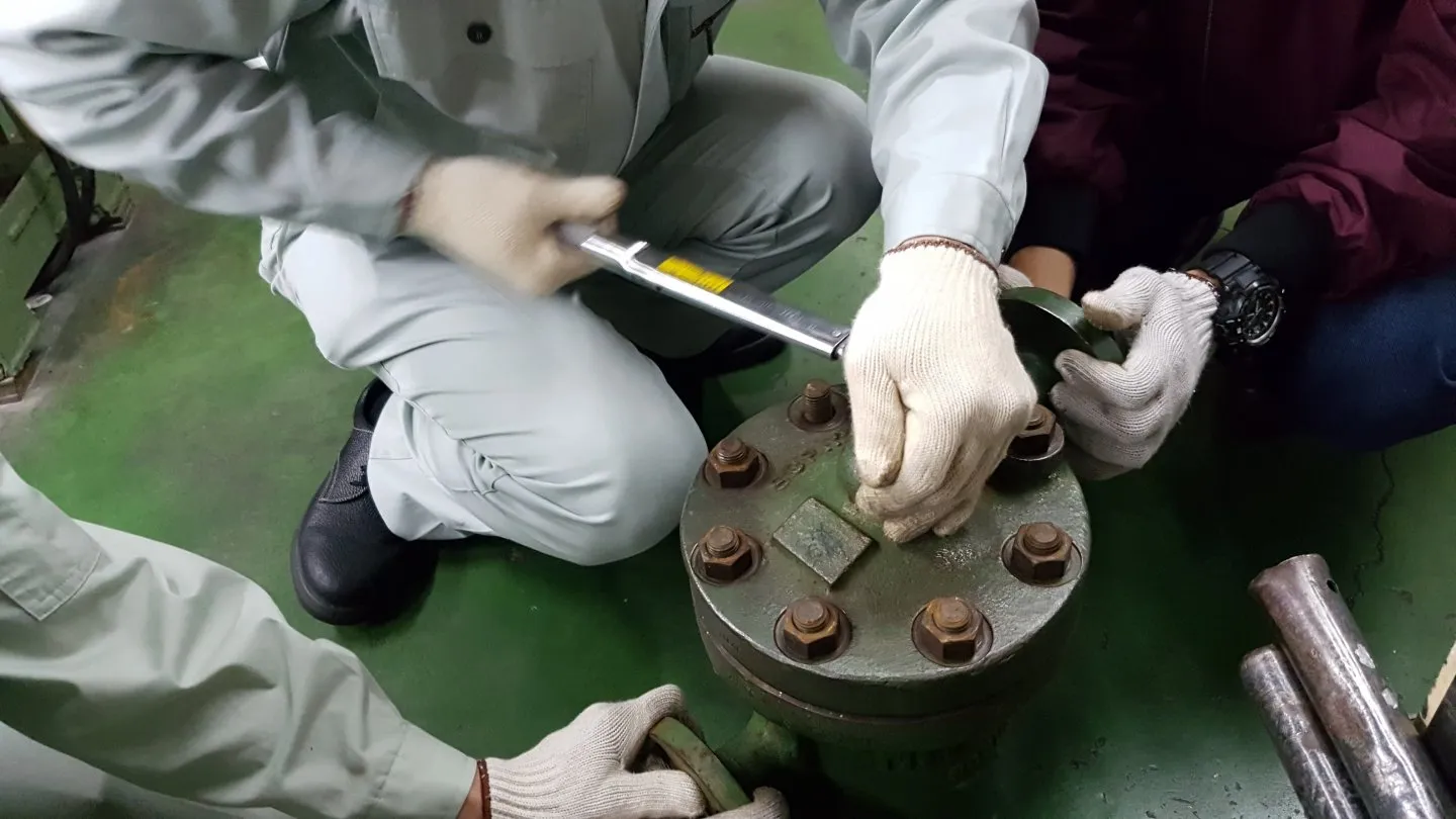 Survey | SERVICES | PT. Unitechnindo Perkasa